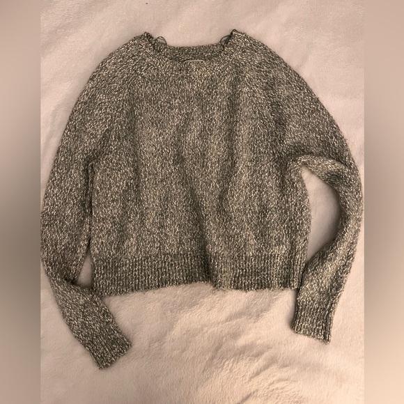 Sweaters | Shrinking Violet Gray Cropped Sweater | Poshmark